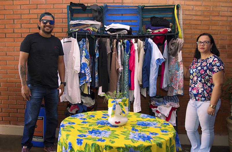 GUARDA-ROUPA E BRECHÓ SOLIDÁRIO - Inside Vip
